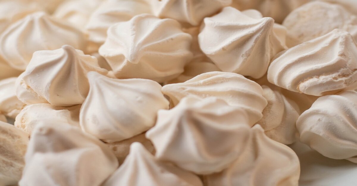 Suspiros Tradicionais a Receita Clássica - Sabores á Mesa